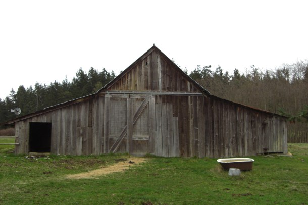 Roof Type | Historic Barns of the San Juan Islands